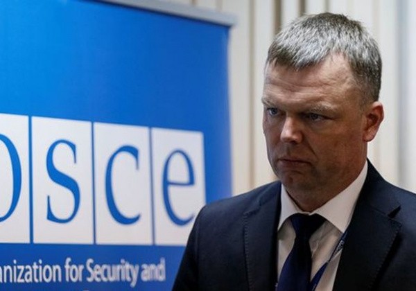 Хуг: Для ОБСЕ стало очевидно, что огонь прекращается, как только ...