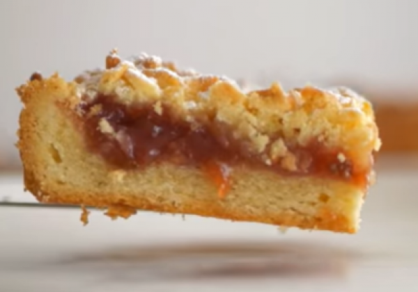 Очень простой рецепт тертого пирога - Тертый пирог с джемом