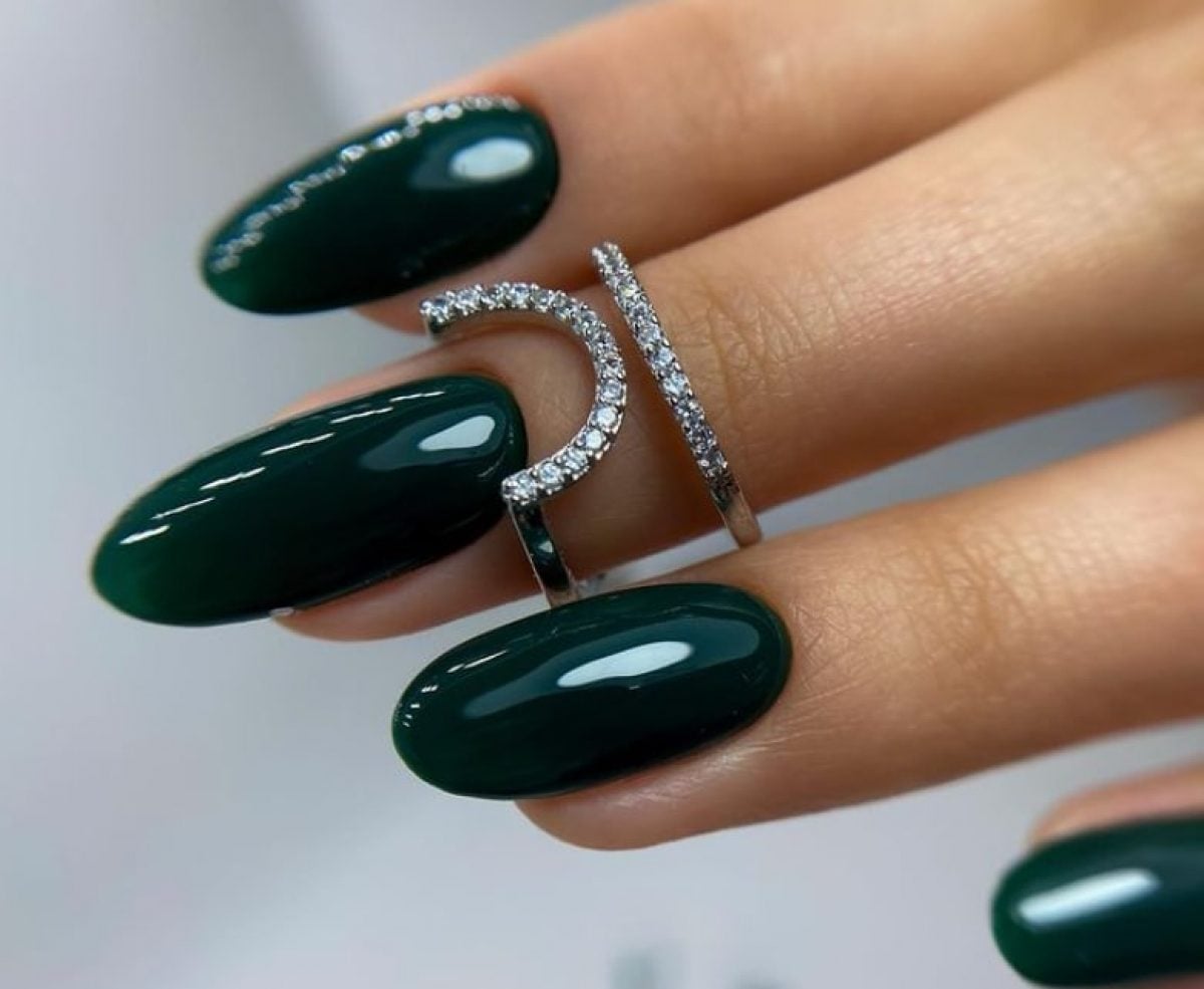 Красивый маникюр зима 2022 2023 - длинные ногти и маникюр миндаль - Главред